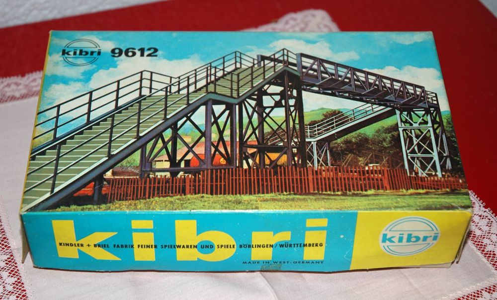 Kibri 9612 / Bausatz / Fussgängerbrücke, Spur H0 (OVP) | Kaufen auf Ricardo
