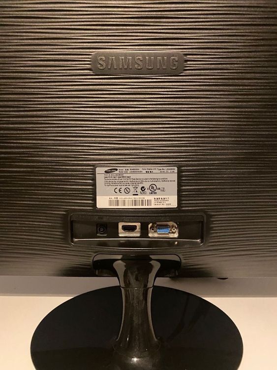 Samsung Monitore im Doppelpack | Kaufen auf Ricardo