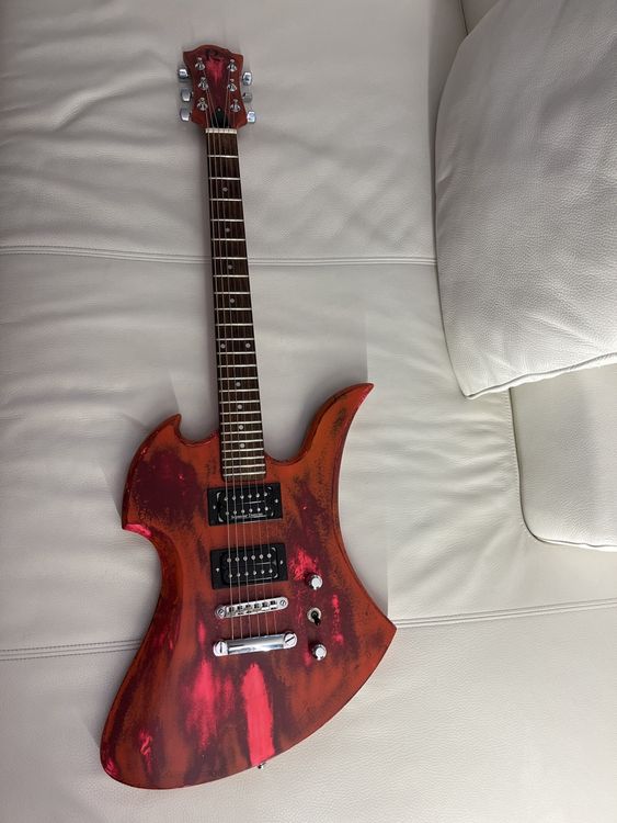 BC RICH Mockingbird 90’s (Gebraucht) in Sugiez für CHF 290 – mit Lieferung auf Ricardo kaufen