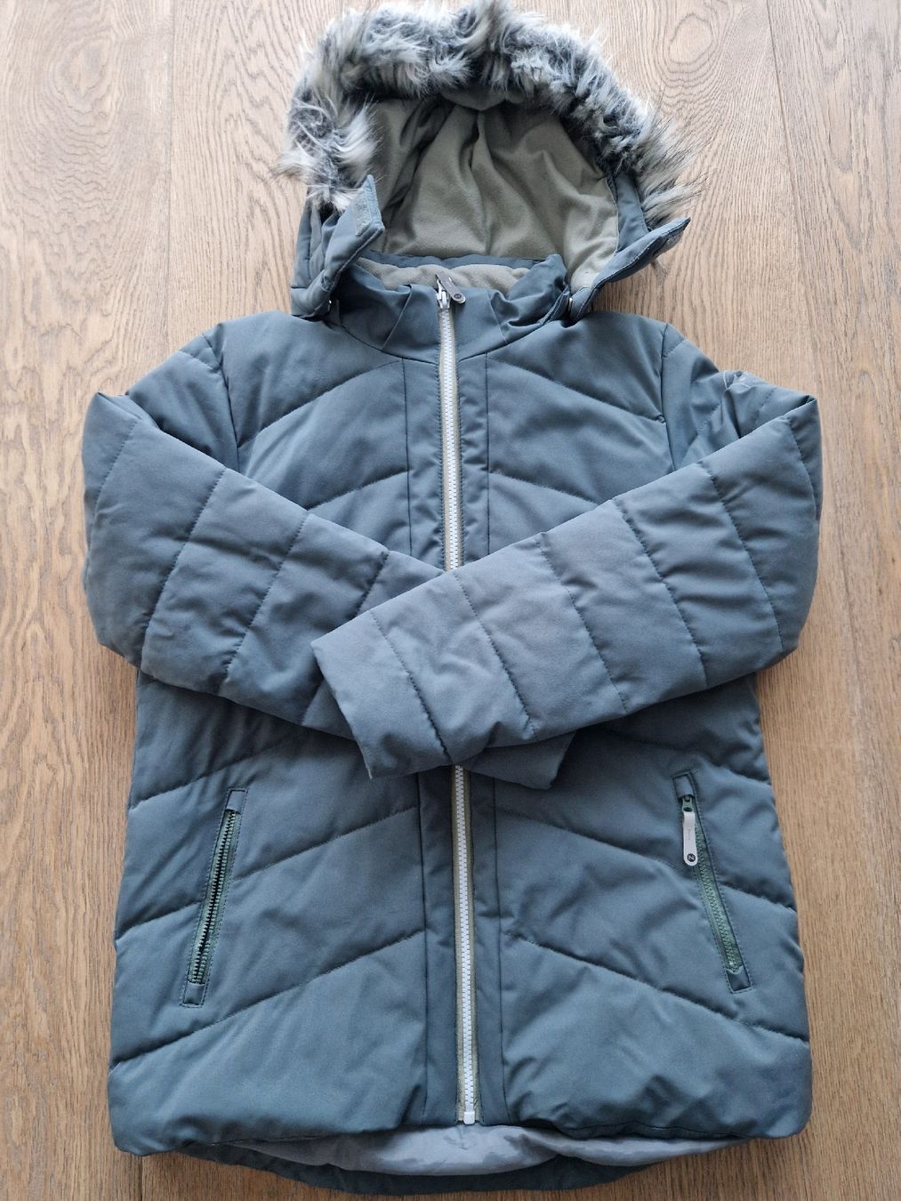46 Nord Winterjacke, Top Zustand, Gr. 164, Kapuze abnehmb. (Gebraucht ...