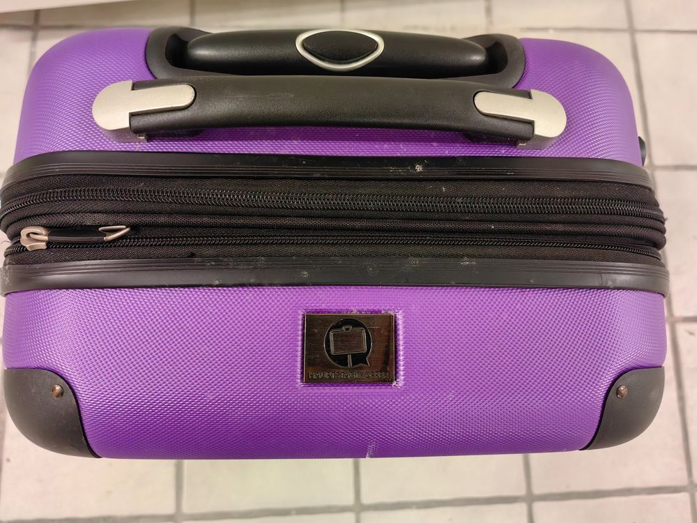 Hauptstadtkoffer Spree - Handgepäck Hartschale matt lila (Gebraucht) in ...