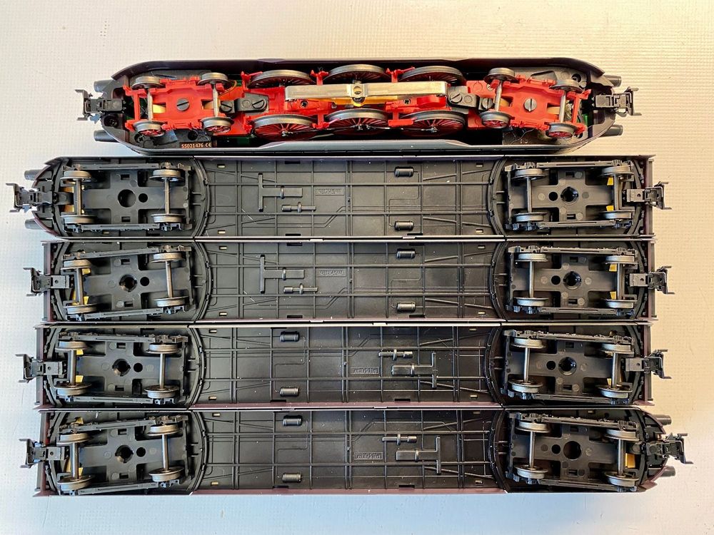 Märklin 26610 - Henschel-Wegmann-Zug (Gebraucht) in Zürich für CHF 300 ...