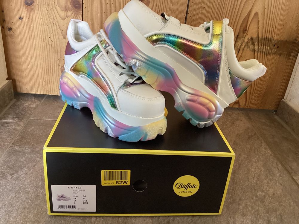 Buffalo Plateau Classic Boots spezial Edition (Neu und originalverpackt ...