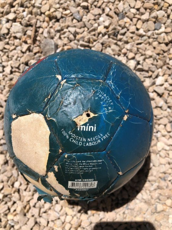 Fussball Mini Euro 2008 in der Schweiz Grün Replica Adidas? | Kaufen ...