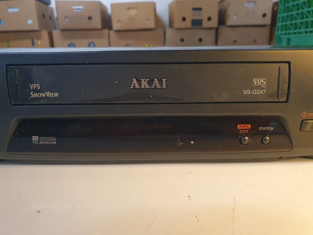 AKAI VHS Player VS-G247 (Gebraucht) in Zürich für CHF 23 – nur Abholung ...