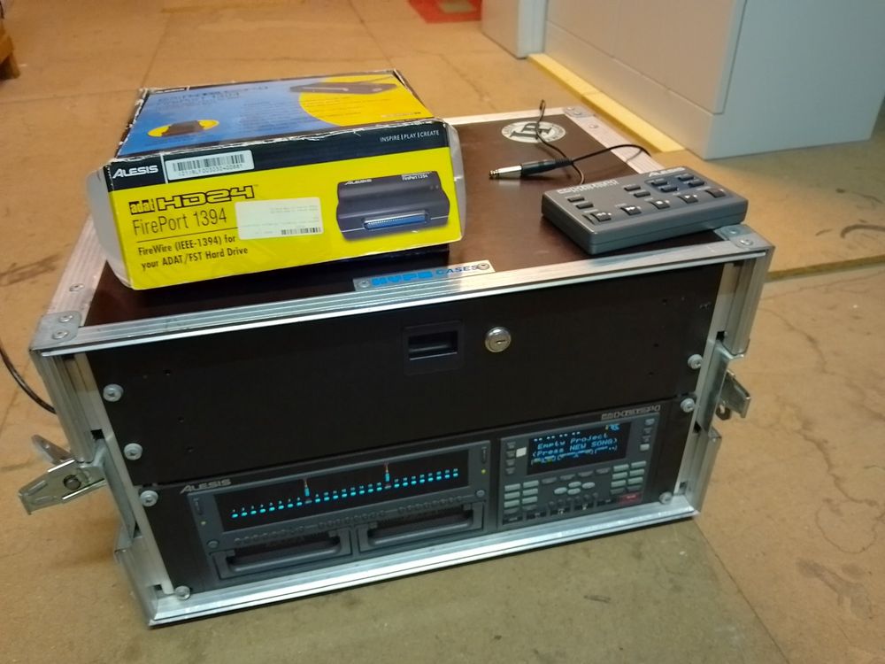 Alesis HD24 Mehrspur Aufnahmegerät inkl. Case (Gebraucht) in Romanshorn ...