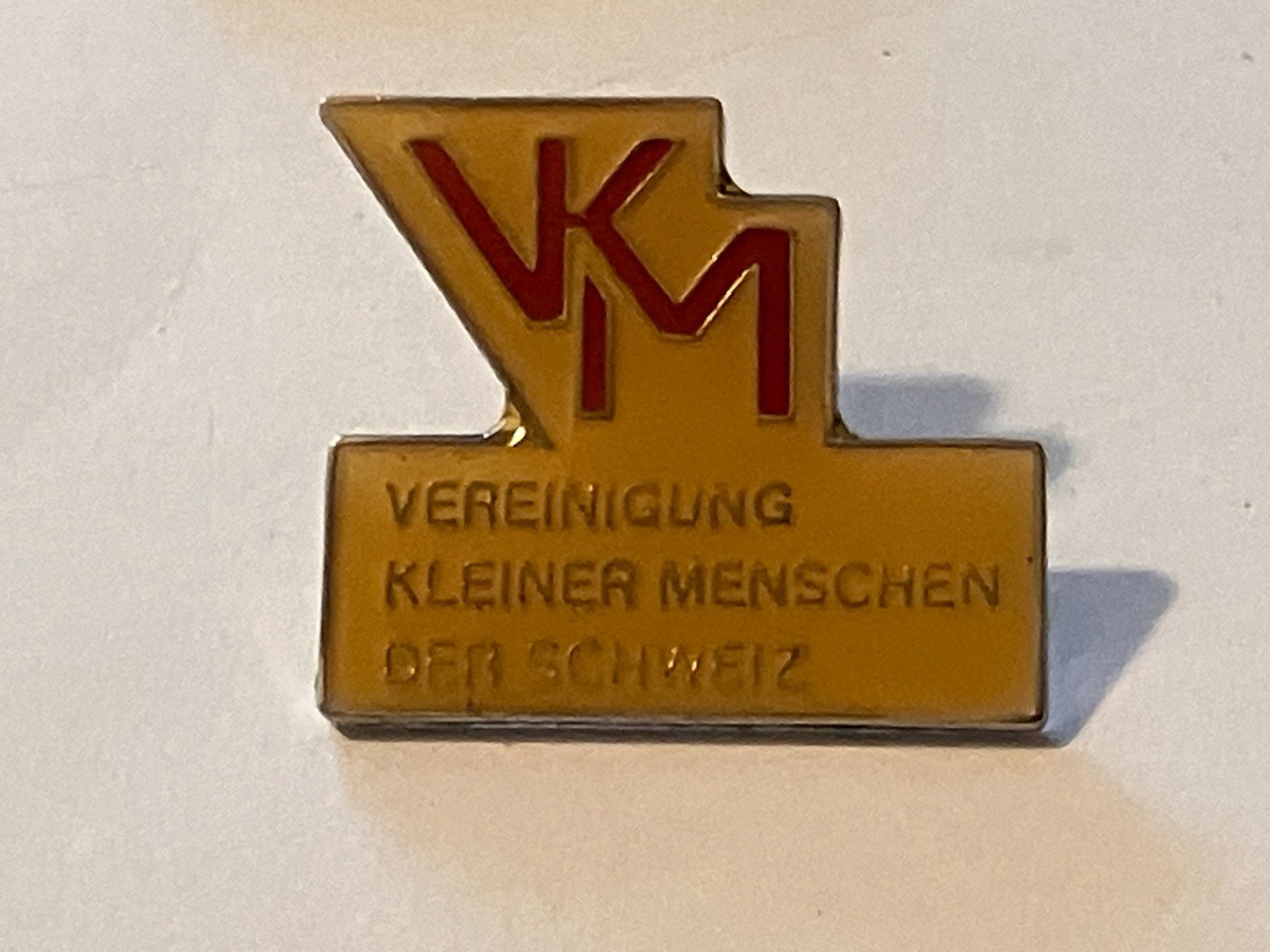 1 Pin VKM Vereinigung kleiner Menschen der Schweiz (Gebraucht) in Basel ...