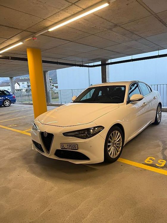ALFA ROMEO Giulia 2.2 JTDM Super Automatic (Gebraucht) in Netstal für ...