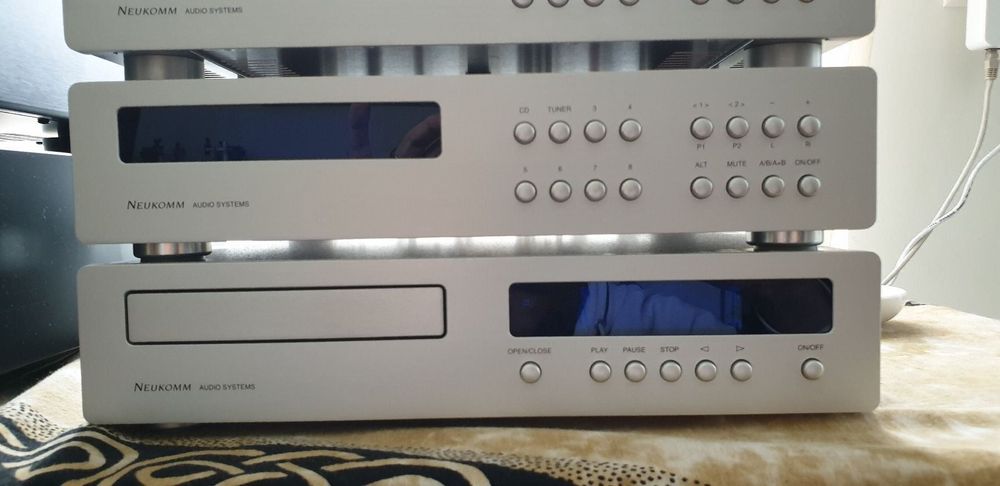 Neukomm High End Anlage plus Zubehör (Gebraucht) in Zürich für CHF 1650 ...