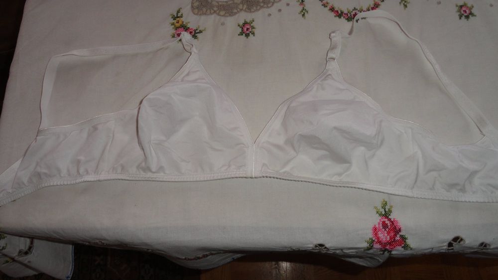 Neuer BH 90B Boodywear v.Migros (Neu (gemäss Beschreibung)) in Gstaad ...