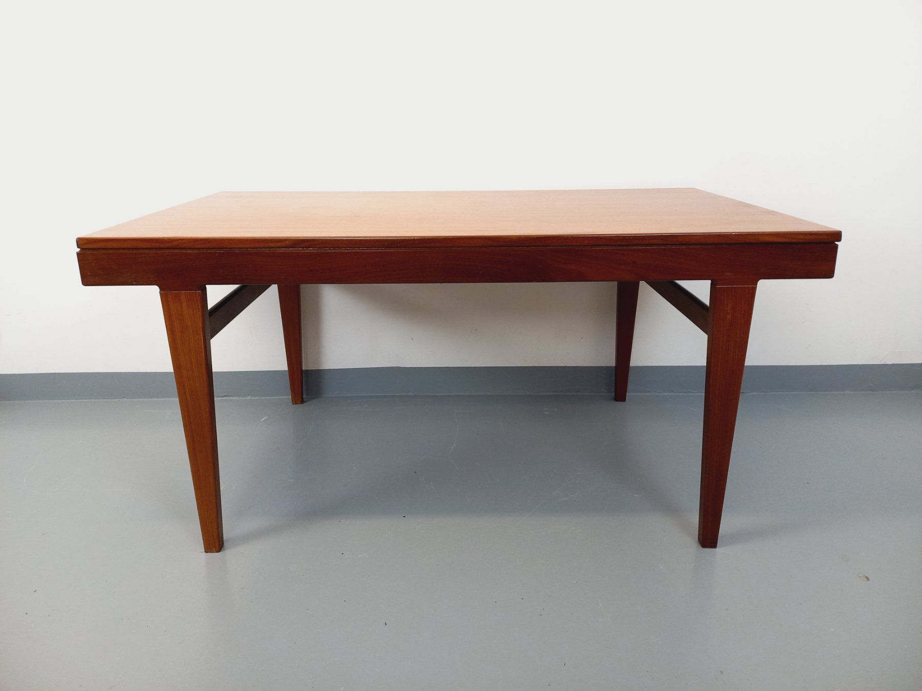 Table à manger scandinave vintage des années 50 60 en teck (Gebraucht ...