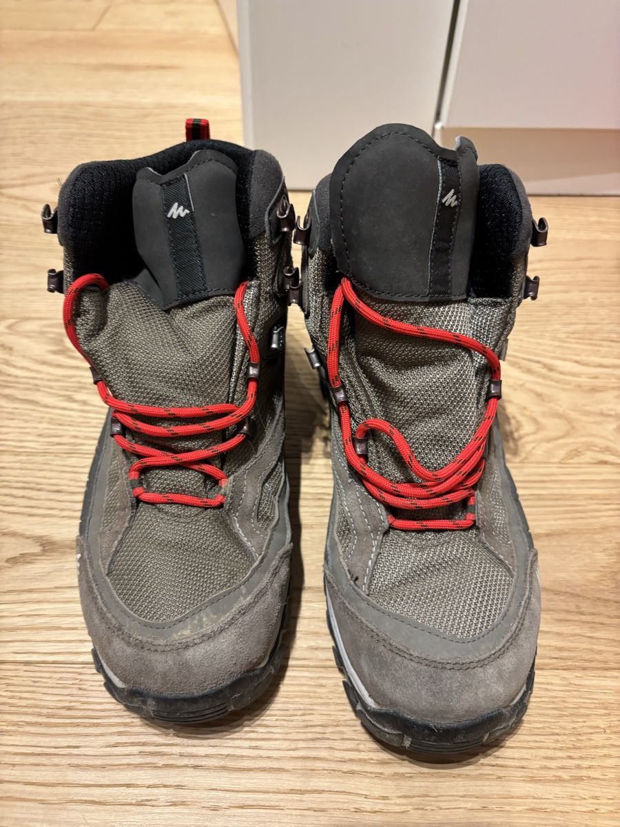 Decathlon Quechua Waterproof Hiking Boots - EU 39/UK 6 49 (Gebraucht) in Lugano für CHF 10 – mit ...