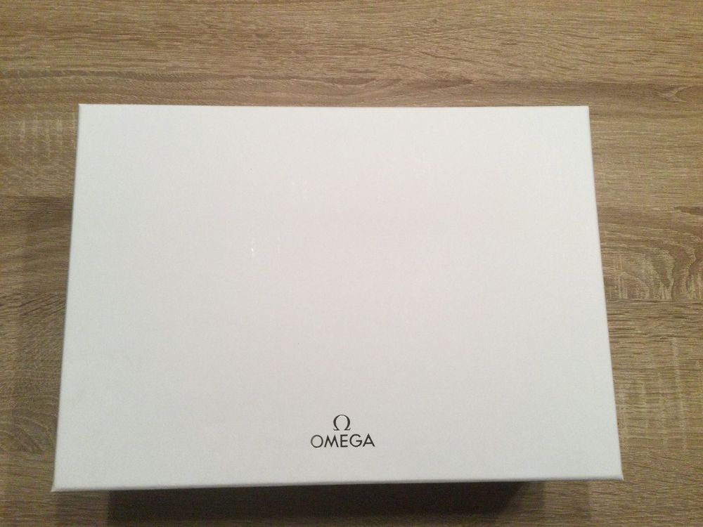Omega Box Holz | Kaufen auf Ricardo