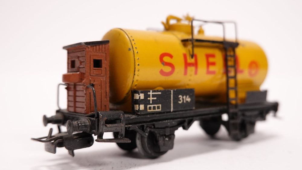 e37 Märklin 800 314 DB Tankwagen Shell | Kaufen auf Ricardo