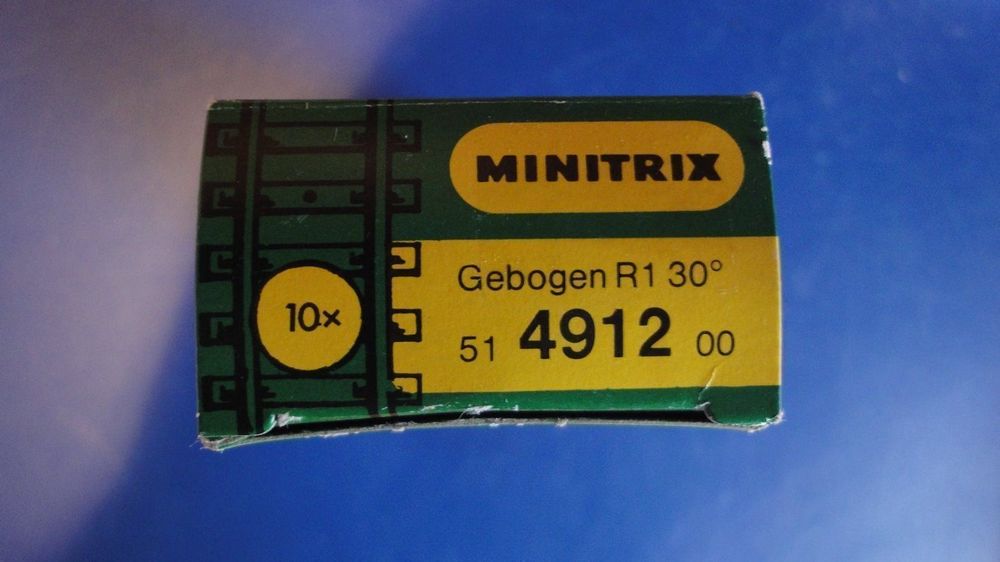 Minitrix Schiene rund à 10 Stück (Gebraucht) in Belp für CHF 8.5 – mit ...