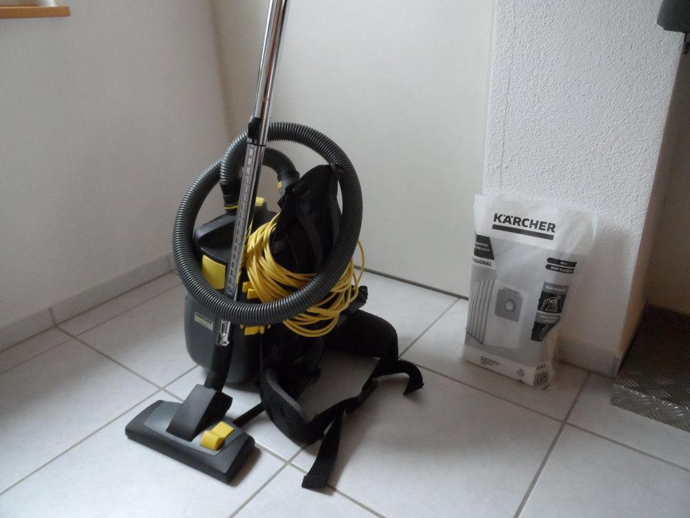 Rücken - Staubsauger 35 BV 5/1 von Kärcher + 9 Stück Säcke | Kaufen auf ...