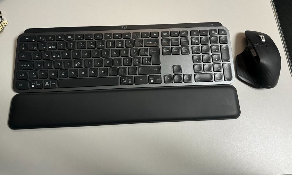 Logitech MX Keys & MX Master 3 Bundle (Gebraucht) in für CHF 94 – mit ...