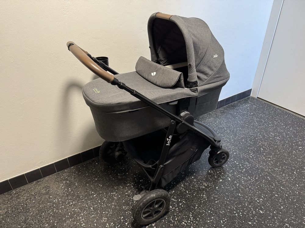 Poussette Joie Versatrax + nacelle + siège cosy isofix (Gebraucht) in ...