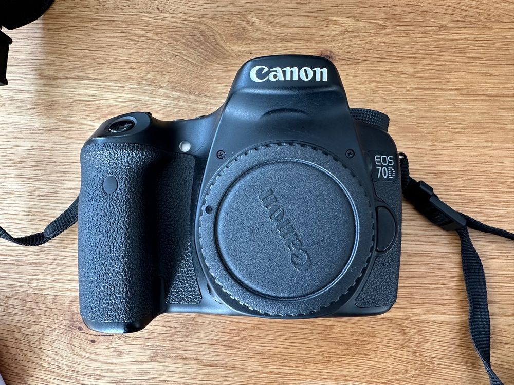 Canon EOS 70D mit Zubehör (Gebraucht) in Oberwil-Lieli für CHF 315 ...