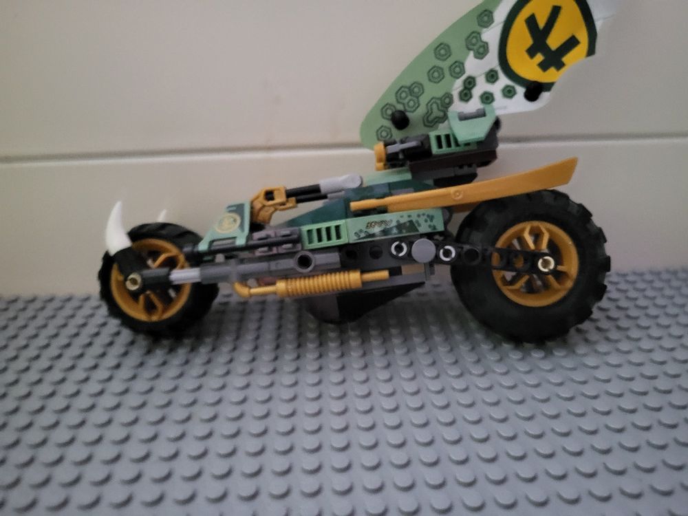 Lego Ninjago Lloyds Dschungelbike (71745 | Kaufen auf Ricardo