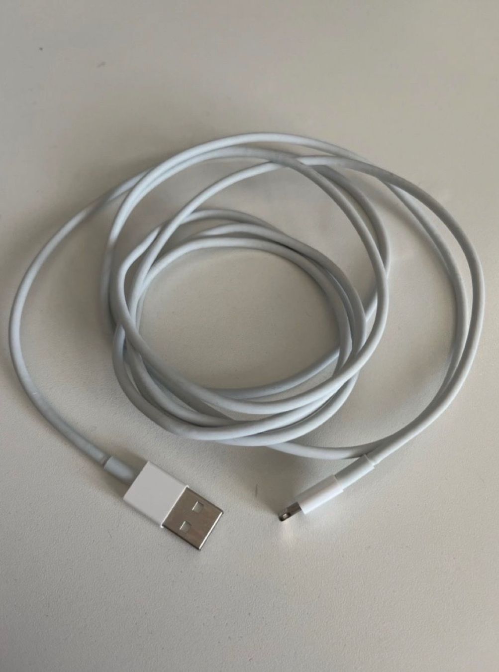 Original Apple Lightningkabel + LAN Kabel (Gebraucht) in Küsnacht ZH ...