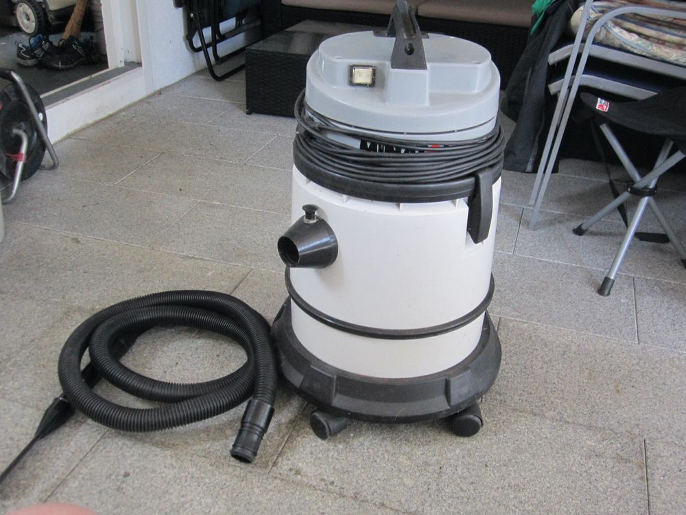Wassersauger Minatol (Gebraucht) in Höri für CHF 51 – nur Abholung auf ...
