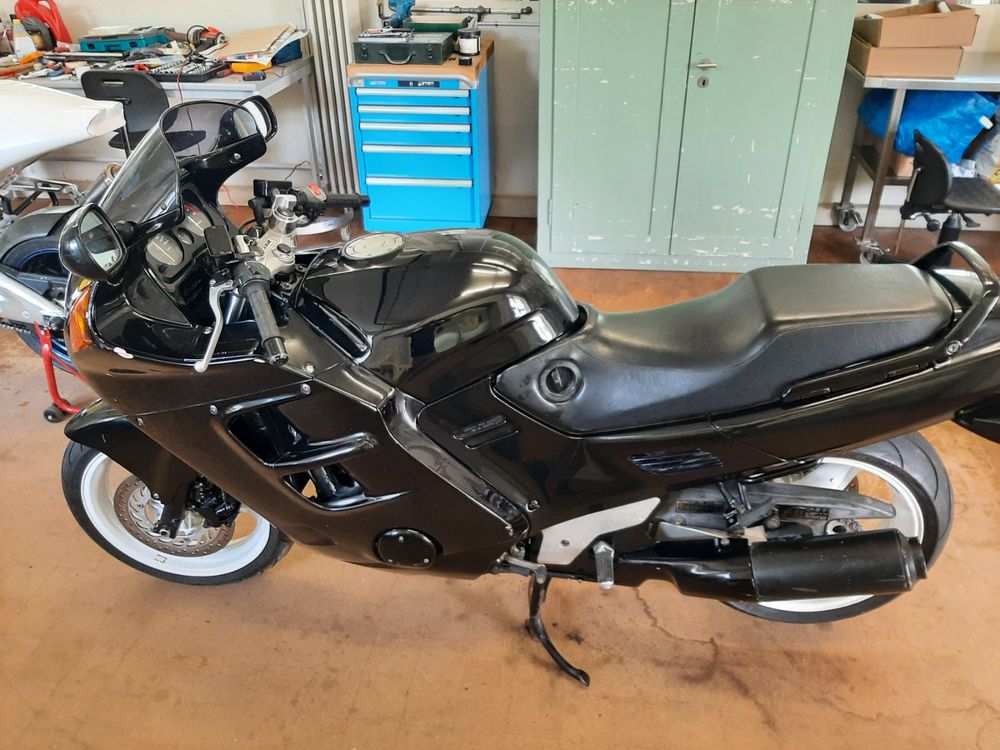 Honda CBR 1000 F SC24 | Kaufen auf Ricardo