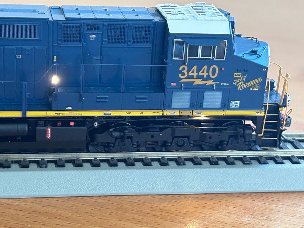 SCALE TRAIN, ET44AH CSX 3440 | Kaufen auf Ricardo