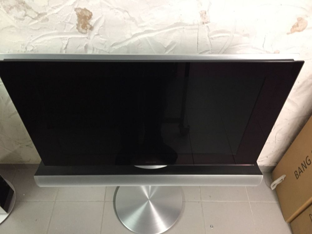 Beovision 7-32 mit Motorbodenstandfuss (Gebraucht) in Kirchberg SG für ...