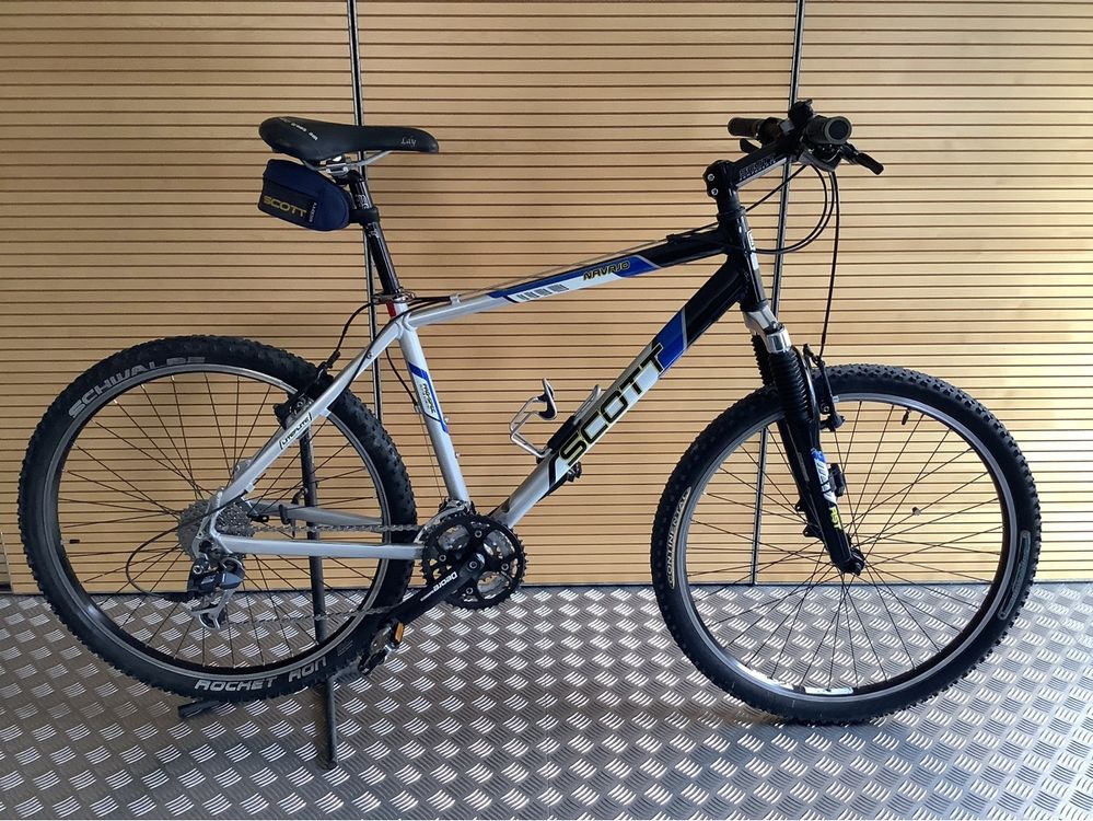 VTT Scott Navajo Pro Racing, dame M, très bon état (Gebraucht) in ...