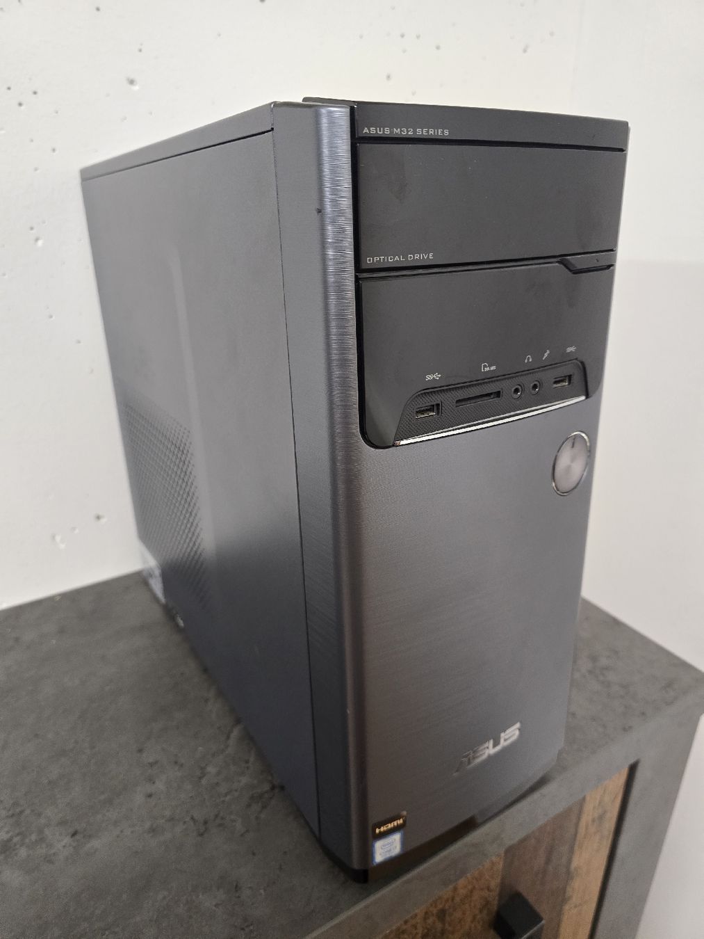 Asus M32 Series PC, Intel Core i7-7700, 16GB RAM (Gebraucht) in ...