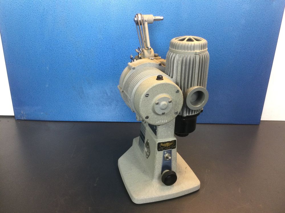 Gebrauchter Bell & Howell Model A Design 273 Filmprojektor (Gebraucht ...