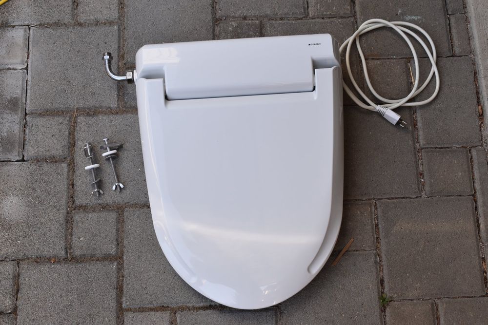 Geberit Aqua Clean 4000 Dusch-WC Aufsatz (Defekt) in Schönenberg TG für ...