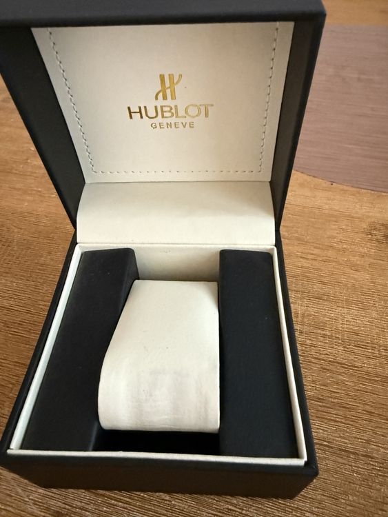 Hublot Box schwarz neu 12X12cm (Neu (gemäss Beschreibung)) in Oftringen ...
