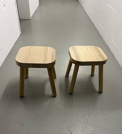 2 Stück Kinderhocker FLISAT von Ikea , beige , guter Zustand (Gebraucht ...