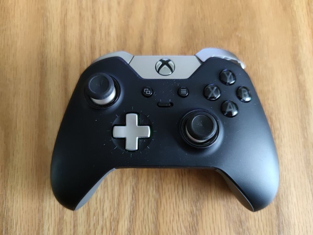 Microsoft Xbox Elite Wireless Controller (R1/RB defekt) (Defekt) in ...