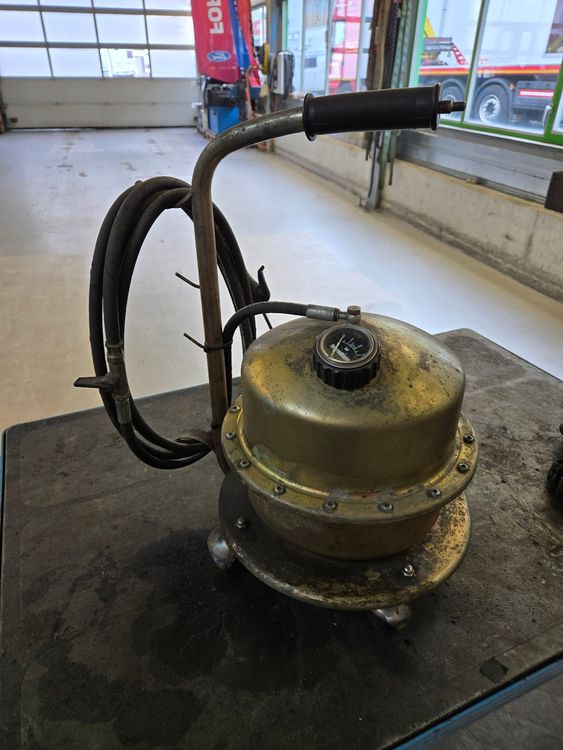 Auto Bremsentlüftungsgerät Derendinger (Gebraucht) in Seedorf UR für ...