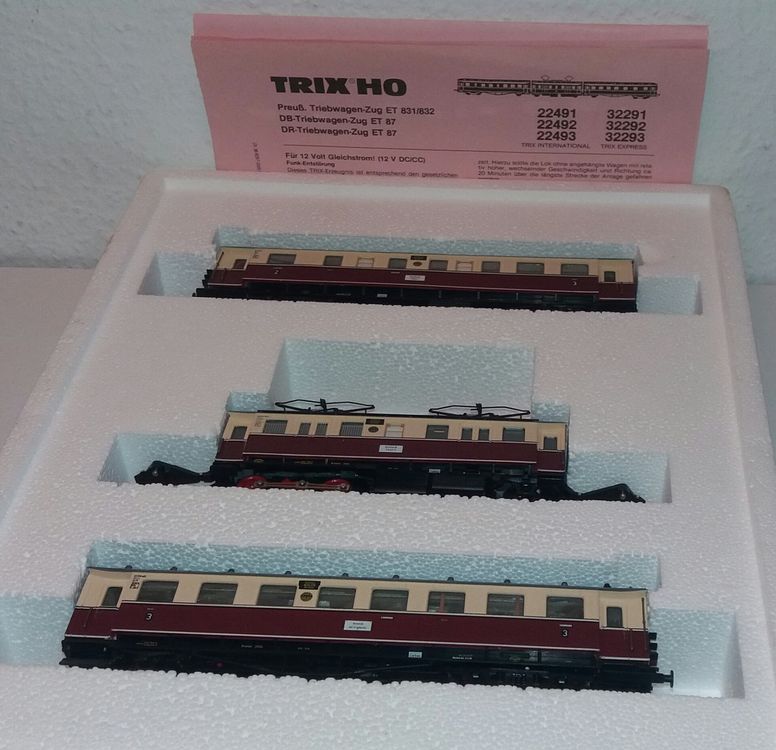 Trix 22493 - Triebwagenzug - - DT Baureihe ET 87 - - HO/DC (Gebraucht ...
