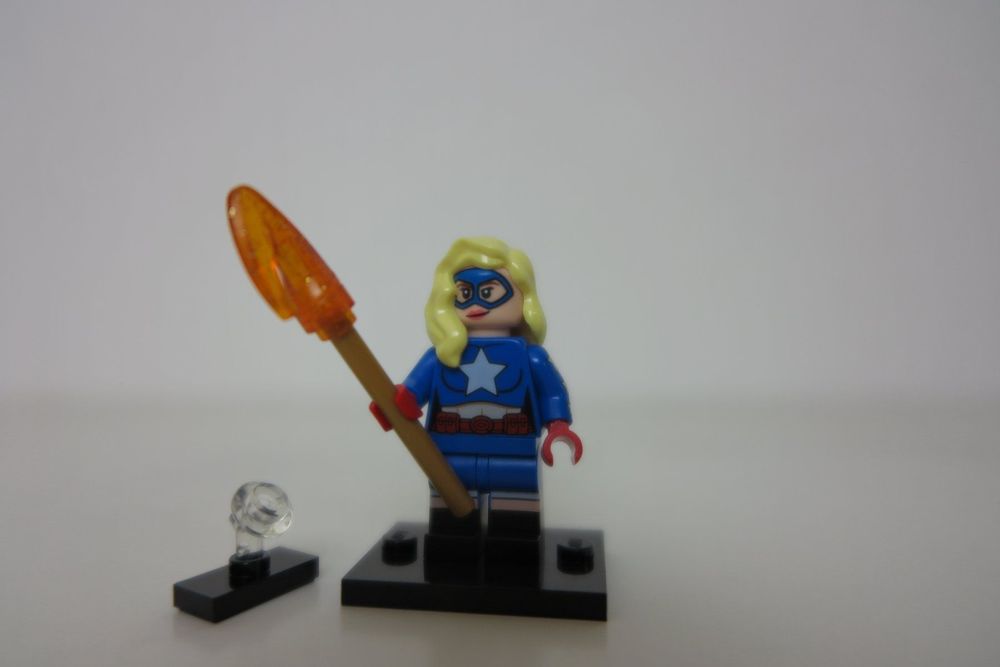 LEGO Minifigur CMF DC Superheroes Stargirl (Neu (gemäss Beschreibung ...