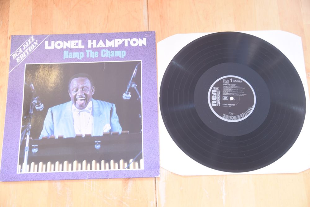 Lionel Hampton - Hamp the Champ | Kaufen auf Ricardo
