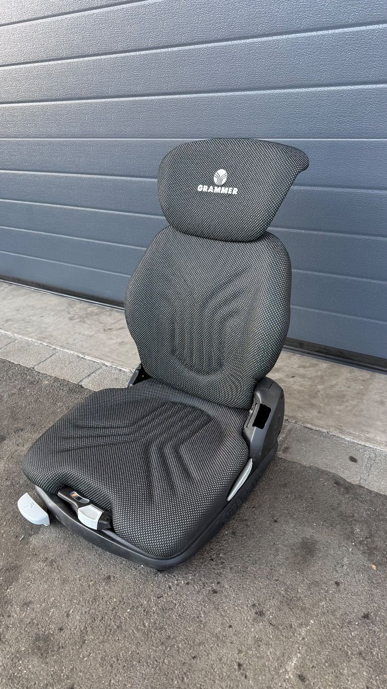 Neuer Grammer Primo Pro M 12V MSG75GL/521 Sitz (Neu (gemäss ...