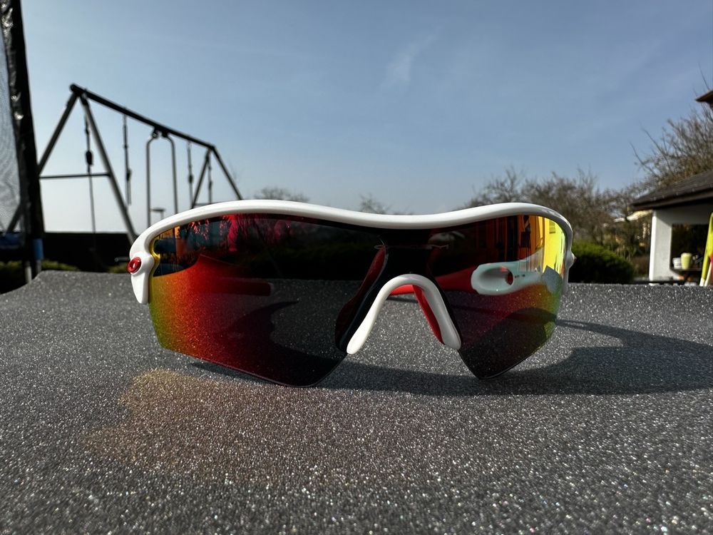 Oakley Radarlock Path – White / Red – Fire Iridium (Gebraucht) in ...