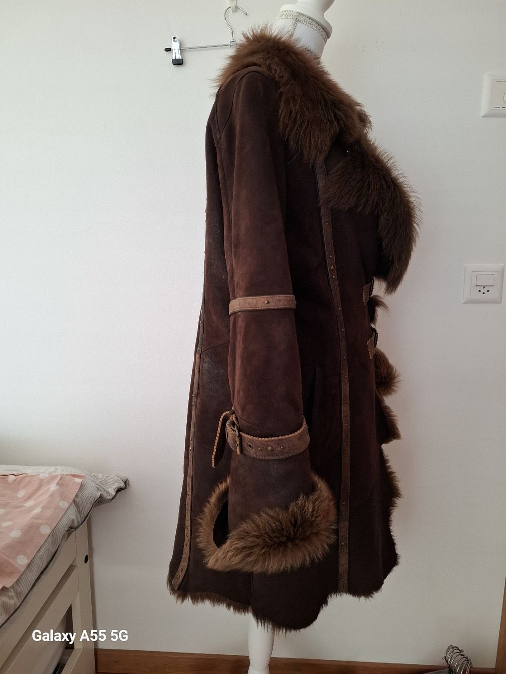 Manteau d'hiver Zapa en peau de mouton, taille 38 🔥 (D'occasion) à ...