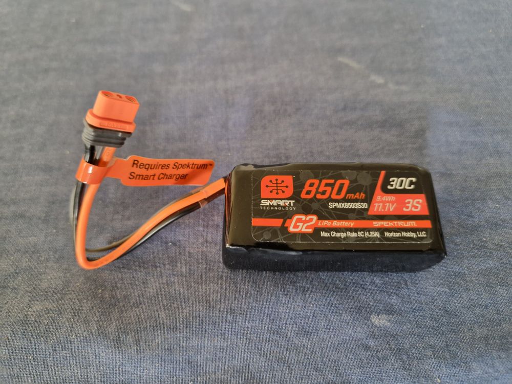 Spektrum RC-Akku LiPo 850 mAh 11.1V 30C Smart G2 (Neu (gemäss Beschreibung)) in Thun für CHF 75 ...