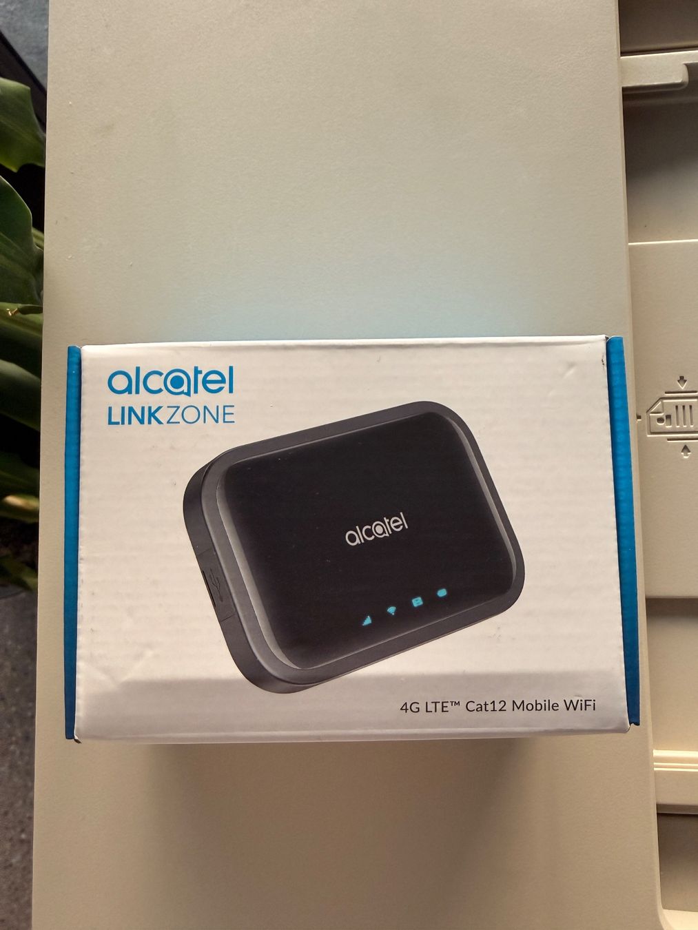 Router 4G Alcatel Link Zone AG LTE Cat12 Mobile WiFi × 1 (Neu und ...