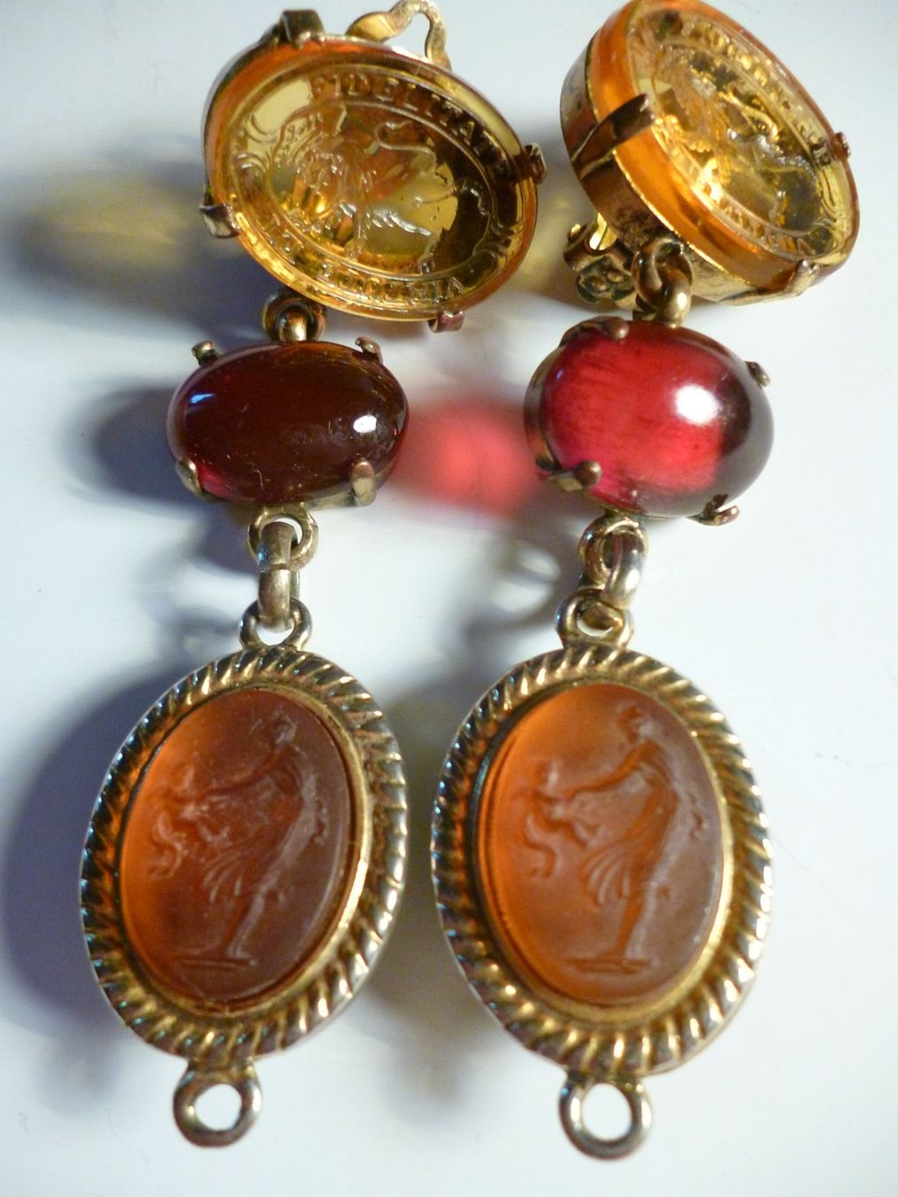 Boucle d'oreilles vintage Zoé Coste (D'occasion) à Montreux pour CHF 35 ...