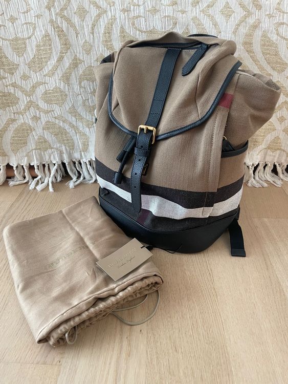 Burberry Backpack | Kaufen auf Ricardo