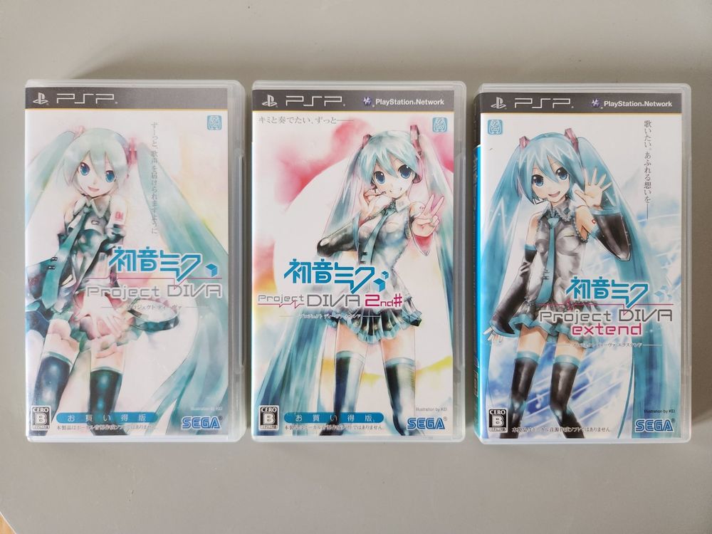 Project Diva games for PSP + Hatsune Miku figure | Kaufen auf Ricardo