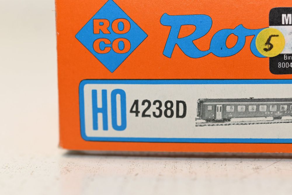 SBB 2 Kl Personenwagen Roco HO/DC mit OVP (Gebraucht) in Laupen ZH für CHF 16 – mit Lieferung ...