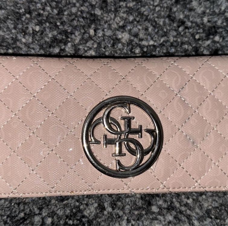 guess large purse. mint condition. | Kaufen auf Ricardo